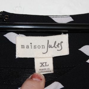 Maison Jules | Dresses | Maison Jules Black White Lips Fitted Dress ...
